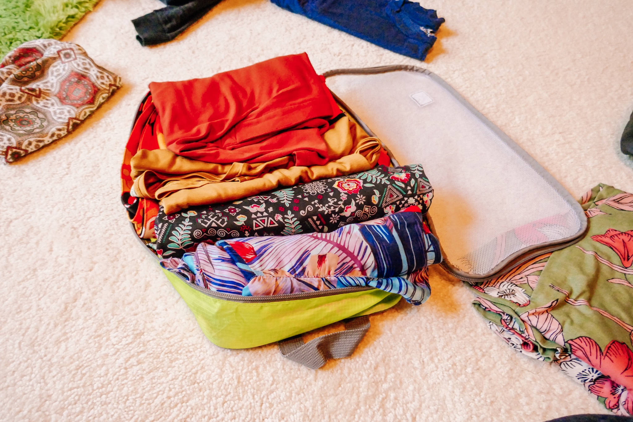 Ultimate Carry On Packing Tips and How to Never Check a Bag Again ...